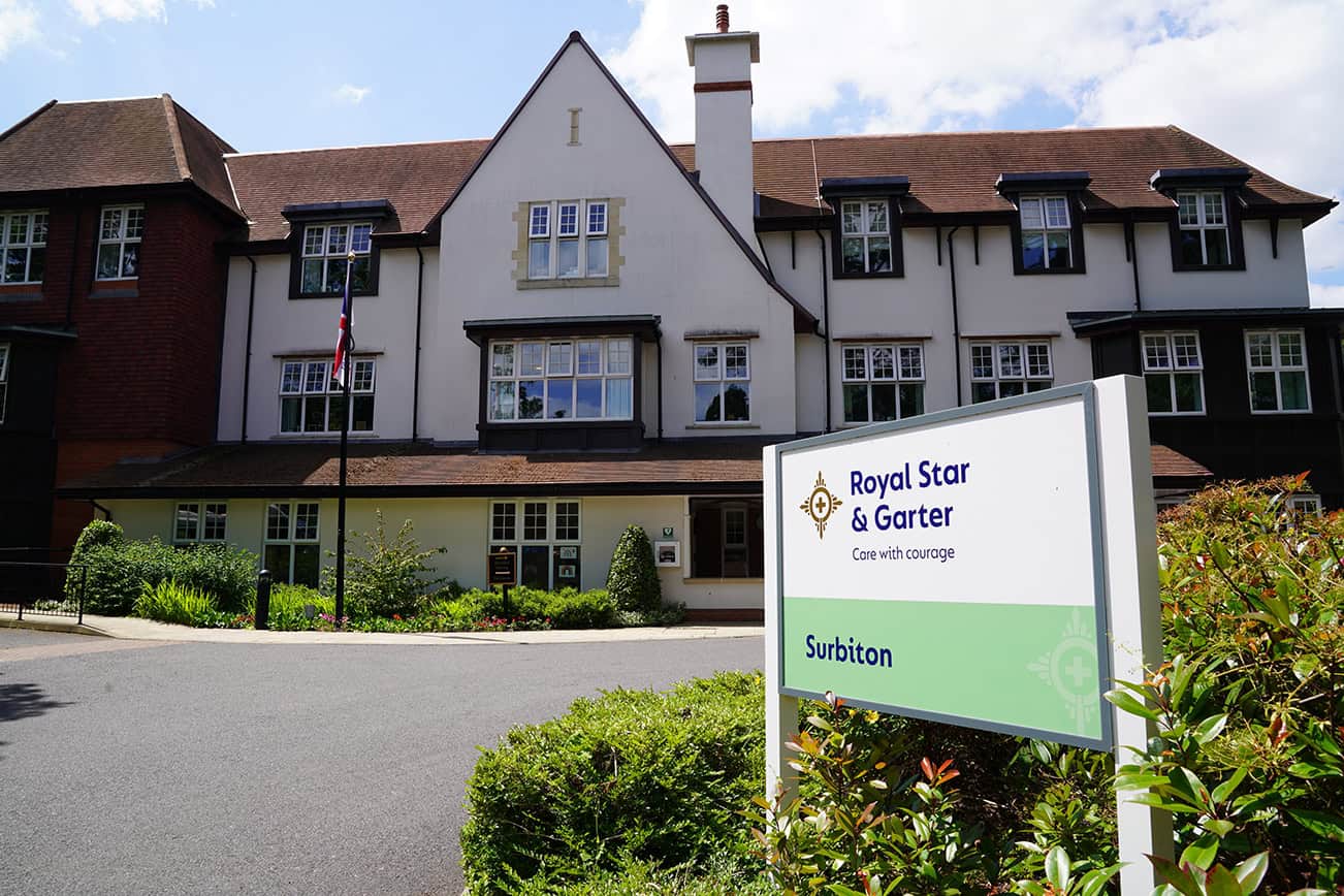 Surbiton - Royal Star & Garter