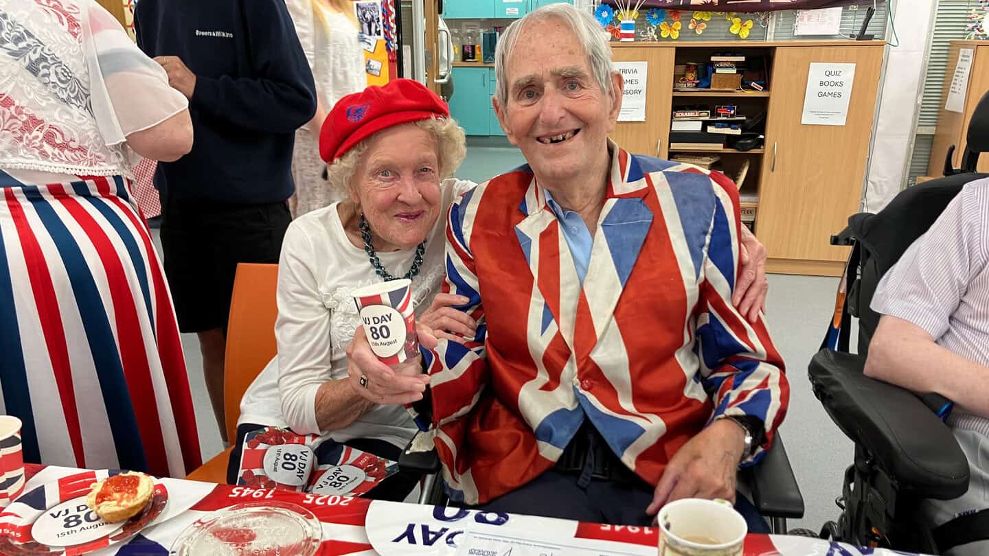 Worthing jobs - Royal Star & Garter